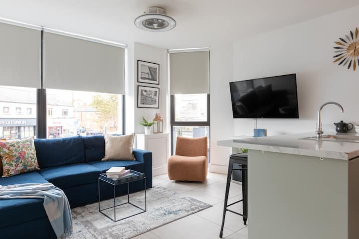 Luxury 2br | Fully Equipped Kitchen - Belfast