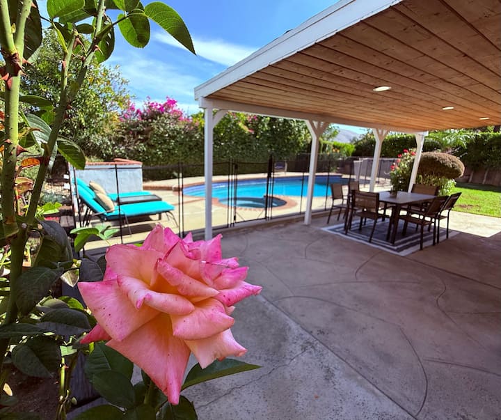 Oak Park Retreat – 4br/2ba W/ Private Pool&jacuzzi - Westlake Village, CA