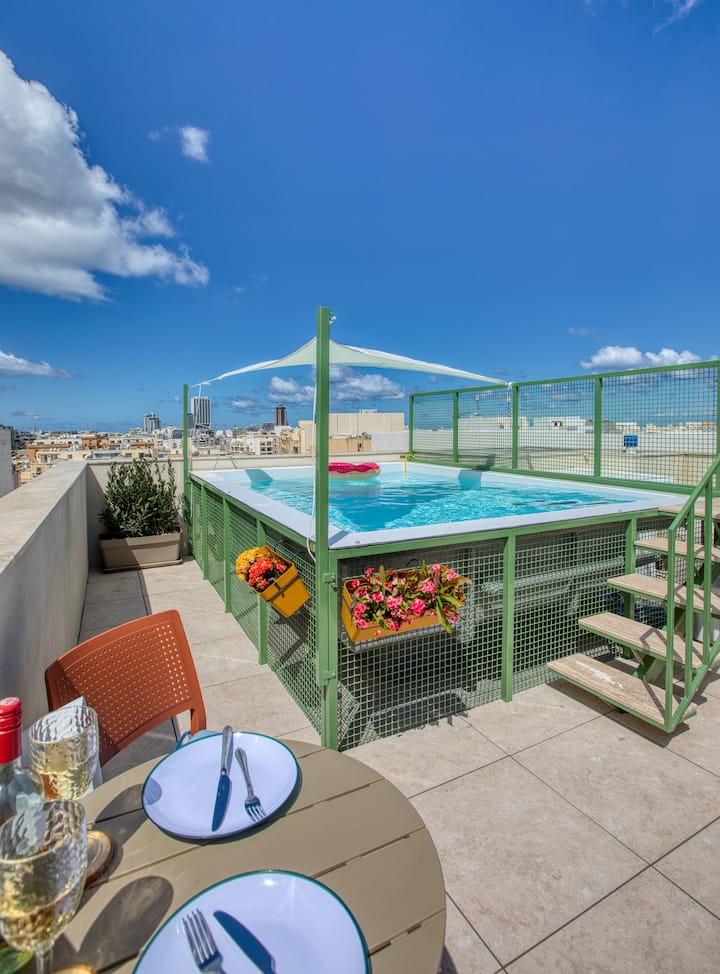 Opuntia M - Penthouse & Private Pool - By Solea - Malta