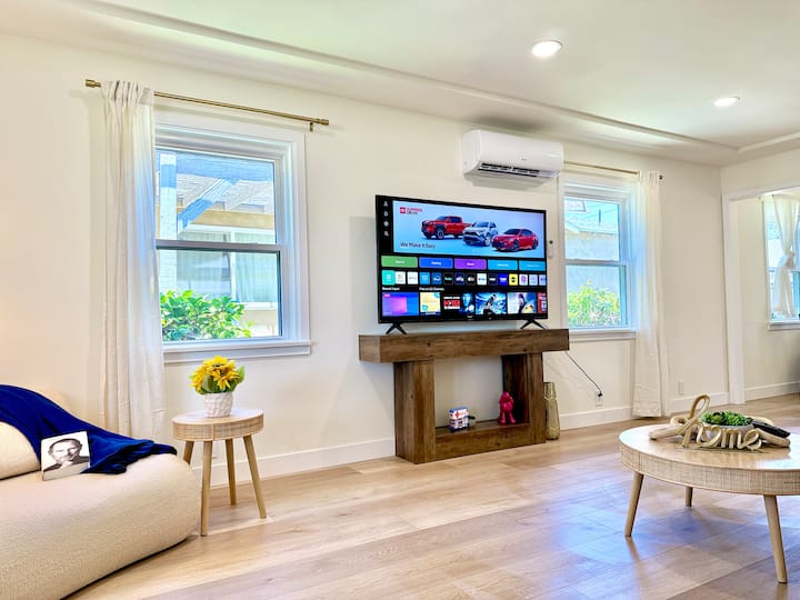 Jie's The Foothill Hideaway Family Home Newlybuilt - Rancho Cucamonga, CA