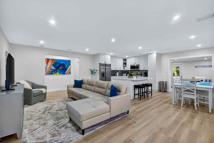 New! 3br/2ba Miami Home Near Brickell/free Parking - Miami