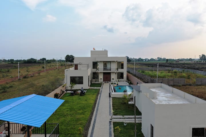 Vyan Villa | Private Luxury Farmhouse For Parties - Bhopal