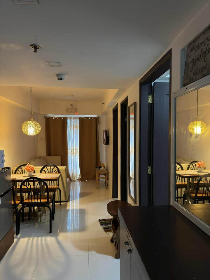 2 Bedrooms Walking Distance To Burnham Park - バギオ