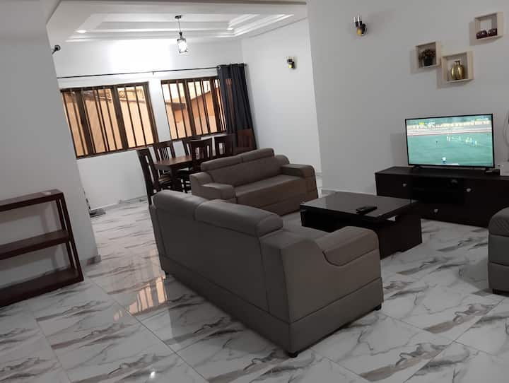 F3 Centre-ville Cotonou Proche Place éToile Rouge - Cotonou