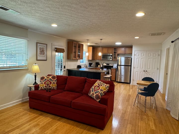 Located Near Downtown Athens & Uga. - Athens, GA