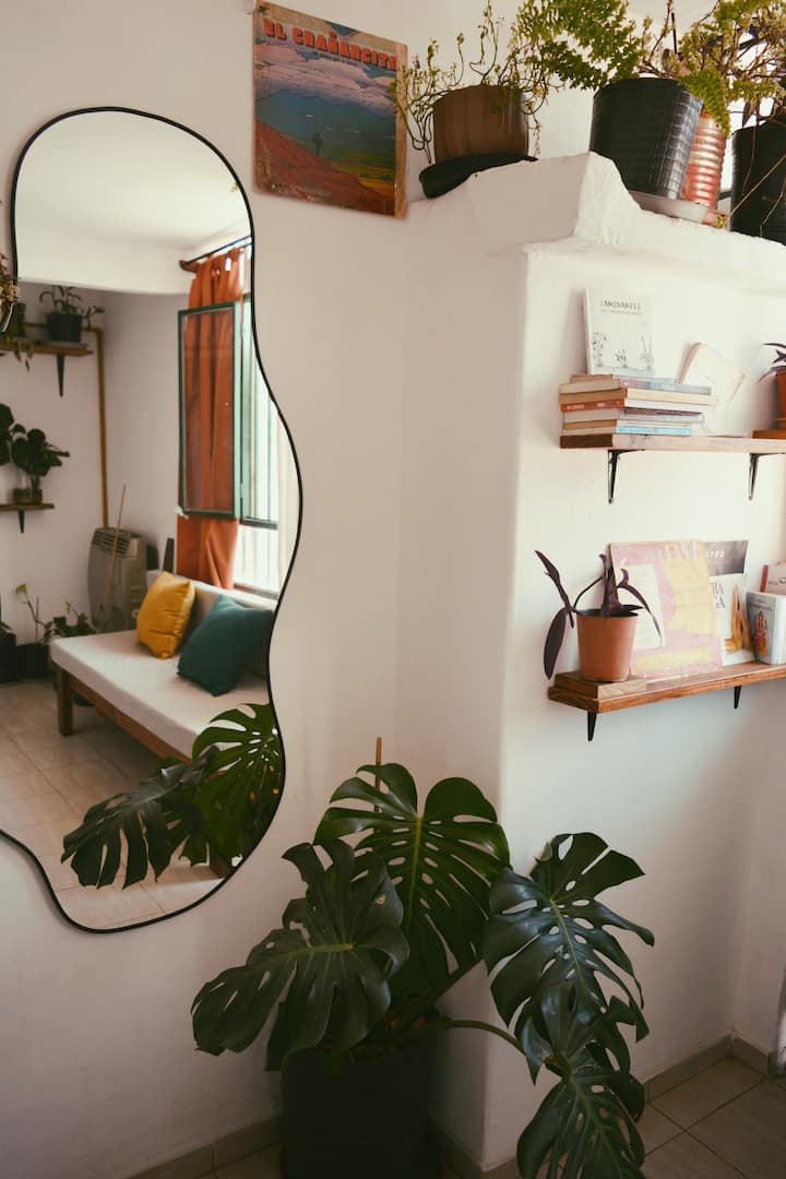 Casa En Córdoba Capital Con Muy Buena Ubicación - Córdoba, Argentina