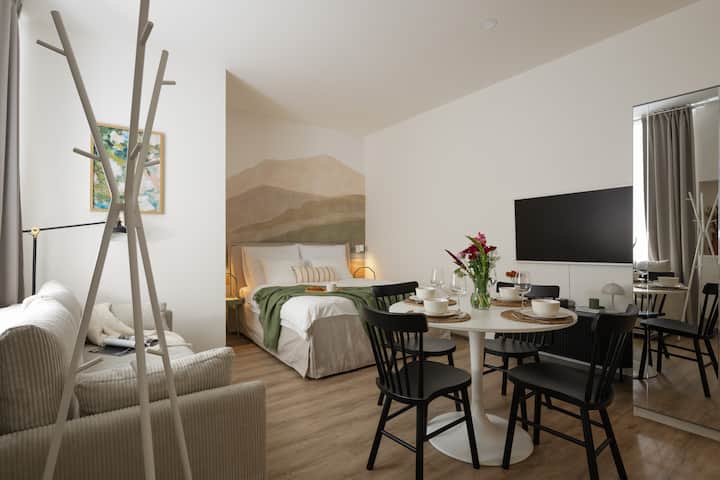 Design Studio In The Heart Of Prague! - Prague