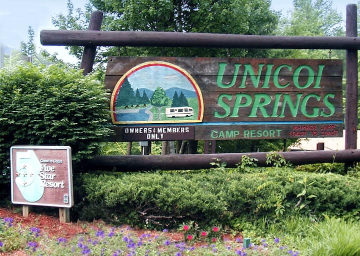 Unicoi Springs Resort - Helen, GA