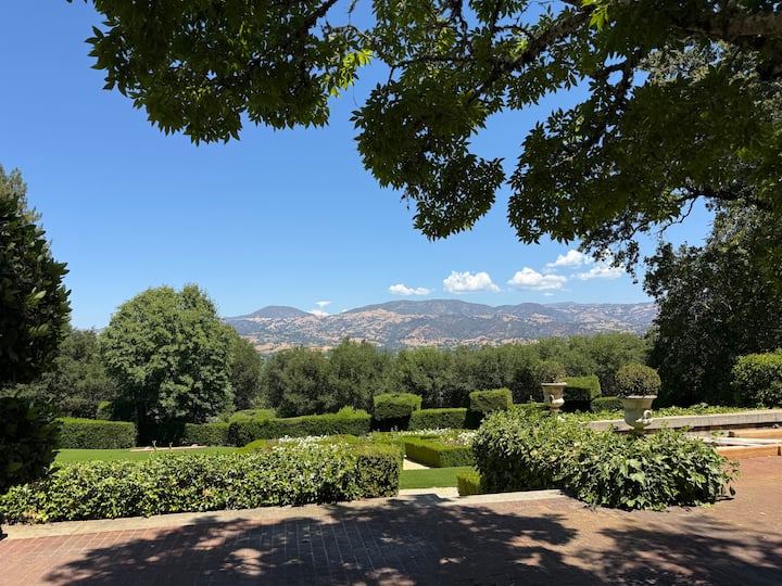 Wine Country Estate - Healdsburg, CA