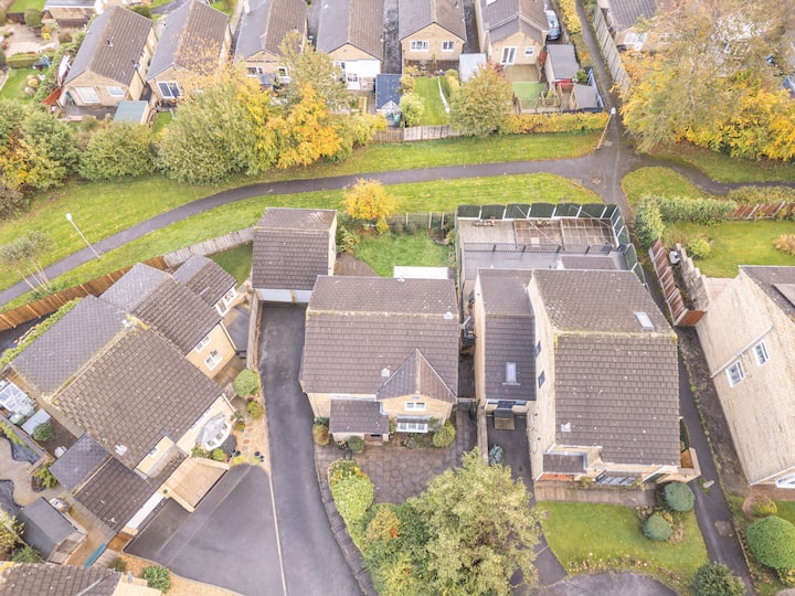 Cozy 4br Walk To Huddersfield Hospital ~Game~ Wifi - Huddersfield