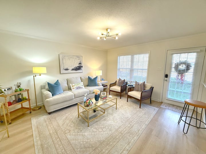 Magnolia On Park Lane | Near Ole Miss & The Square - Oxford, MS