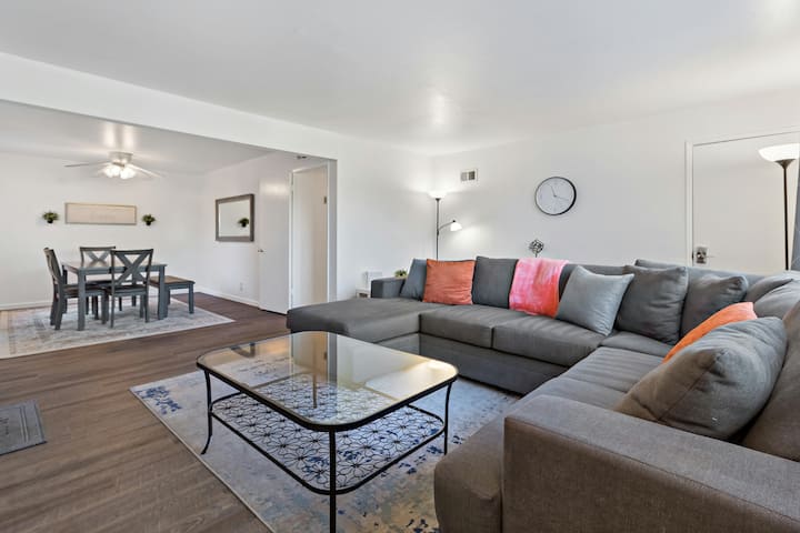 Central Location Near Tech Hub, Scu & Levi’s - Santa Clara, CA