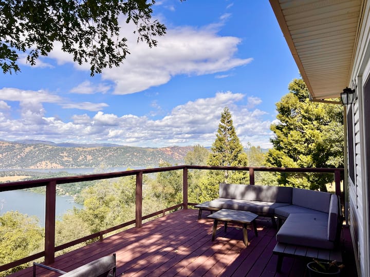 Hilltop Retreat W/million-dollar Views - Kelseyville, CA