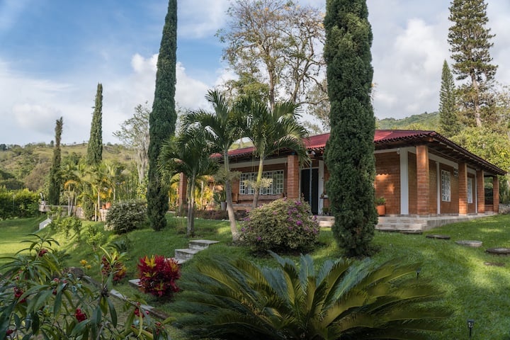 Villa Kiara– Casa Finca Con Encanto Natural - Palmira