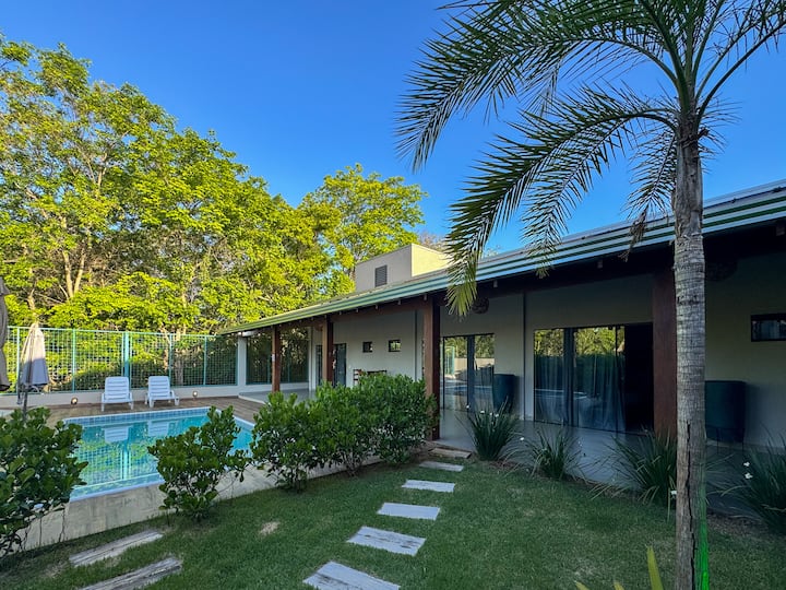 Casa Lisboa Com Piscina E 3 Suítes Em Bonito - Bonito