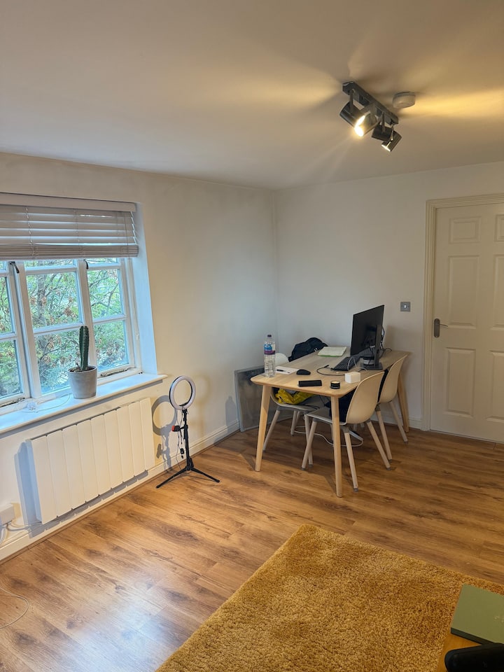 Secret Cove With On Suite Rooms In Stratford. - Londres