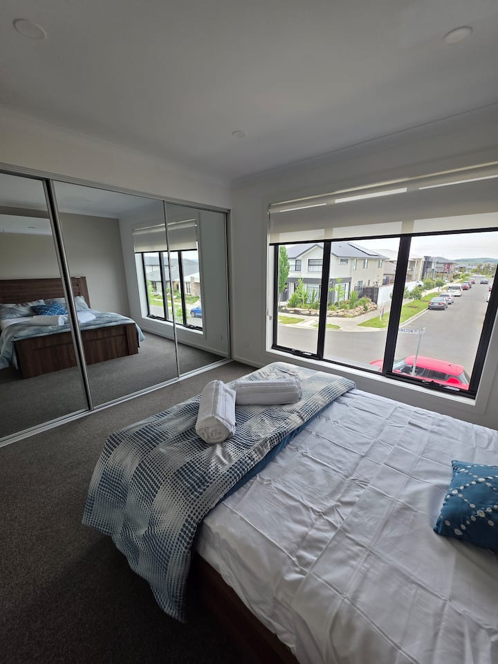 Double Storey Display Home - Donnybrook