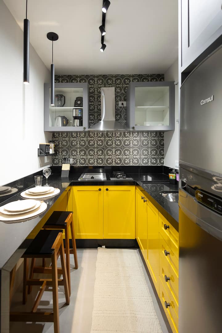 Studio Amplo, Completo E Com Ar-condicionado Uel - Londrina