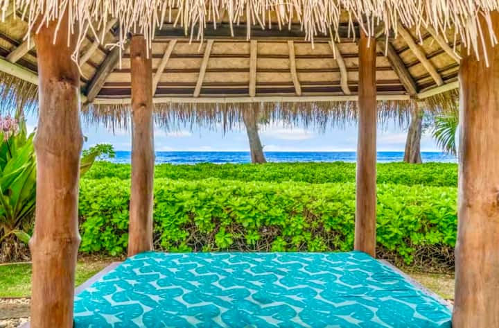 Islander Beach Getaway W/ac, Hottub & Pool - Lae Nani Beach, HI