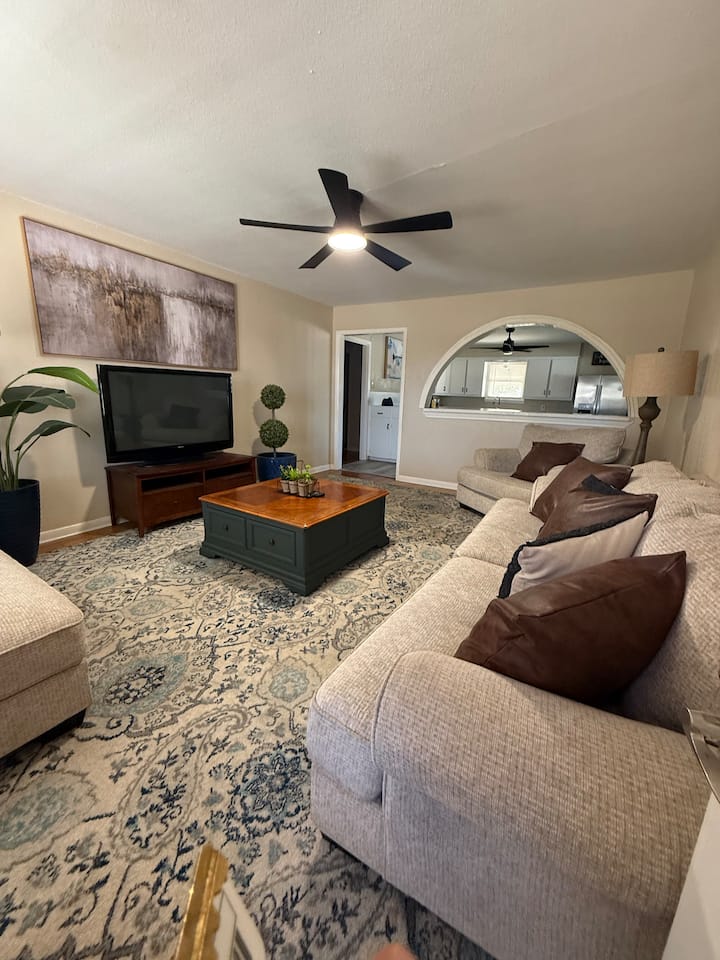 Bridge Like Home In Central Abilene - Abilene, TX