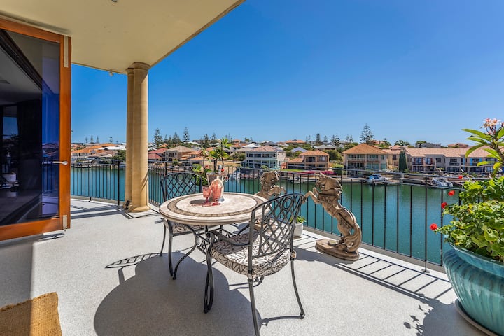 The Penthouse - Mandurah