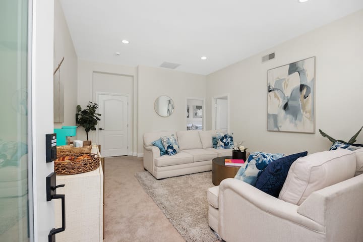 Luxury In La Costa - Encinitas, CA