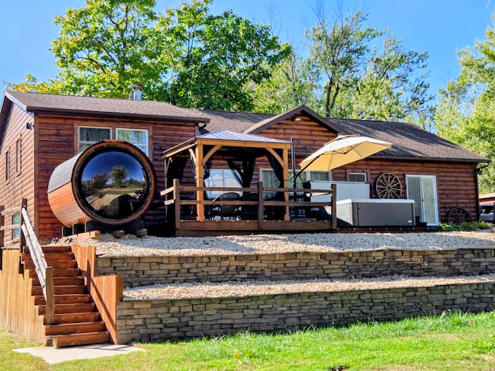 Riverfront Private Island – Sauna & Hot Tub - Castle Rock State Park, Oregon