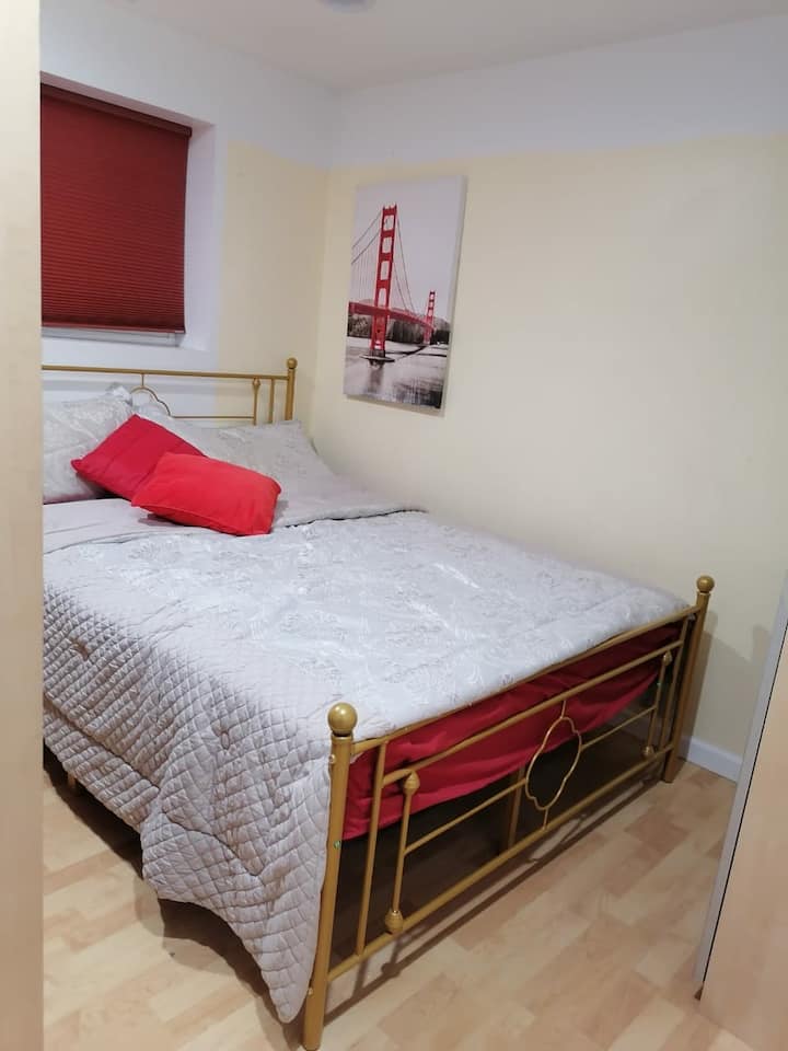 Great Motherlaw Apartments With Your Own Entrance! - Sandy, UT