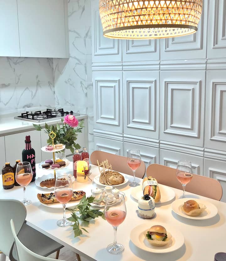 <신규오픈20%할인>hbc#해방촌#명동#이태원#ddp#남산타워#서울역#8인가능#3룸 -