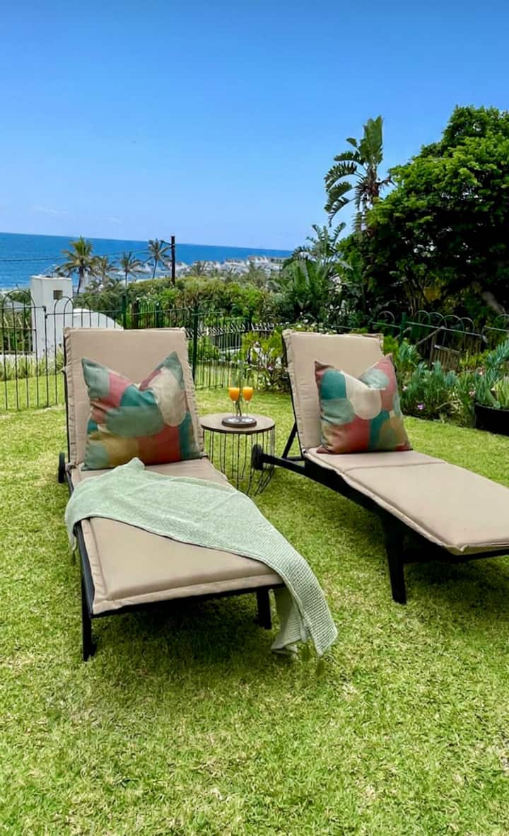 Luxury Seaview Apartment · 1-min Walk To Beach - Dolphin Coast