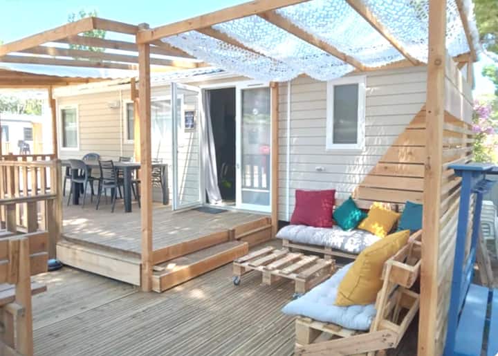 Farnienté Au Camping La Falaise - Gruissan