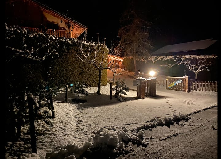 Your Romantic Escape In The Swiss Alps Above Vevey - Canton de Fribourg