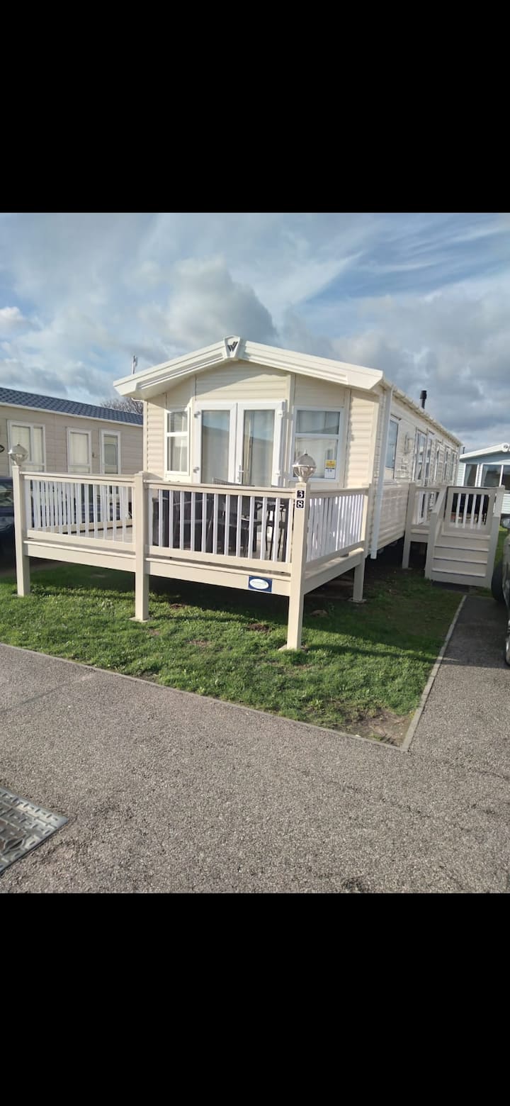 The Beaches - Dymchurch