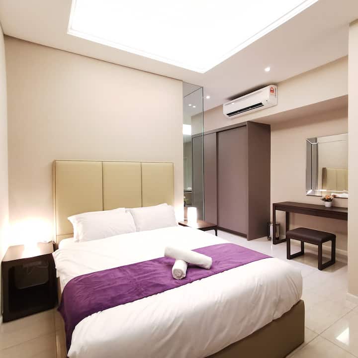 Elegant Suite | 1-4 Pax | Bathtub | Kl City - Petaling Jaya