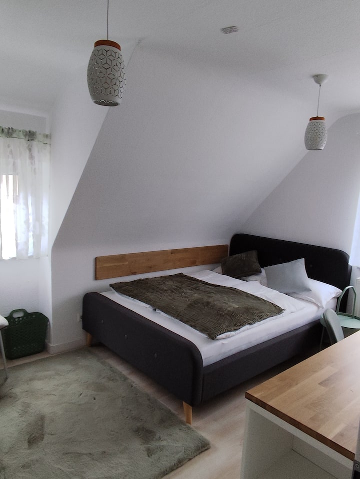 Gemütliche 3 Zi.wohnung Stuttgart Stammheim - Stuttgart