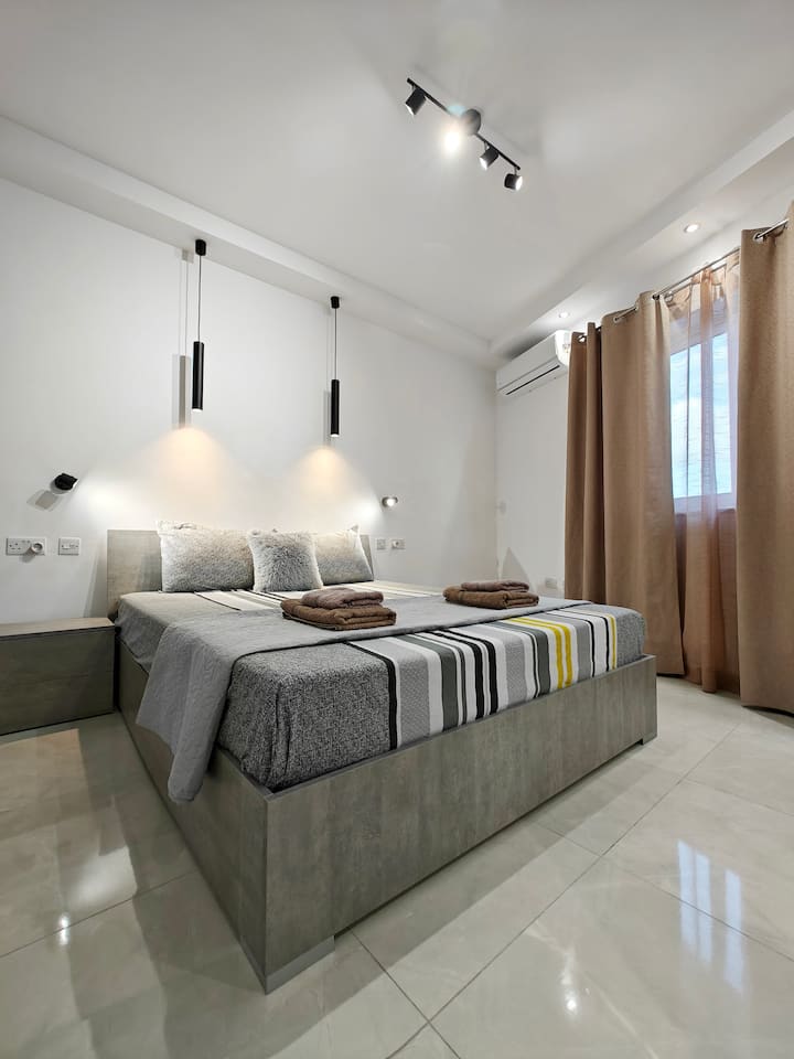 Valley View 1 - Aéroport international de Malte (MLA)