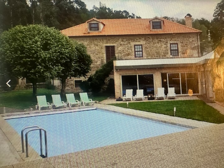 Mirra Pool House - Tui