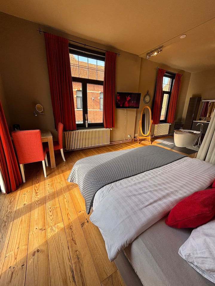 Maison Du Rempart • 6 Guests • 15m Walk To Bruges - Bruges