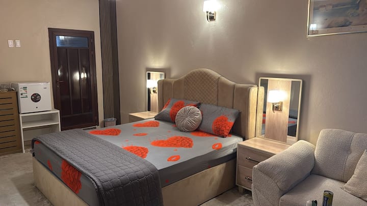 استديو الفيصل انيق بدخول ذاتي قريب من معهد الاداره - Dammam