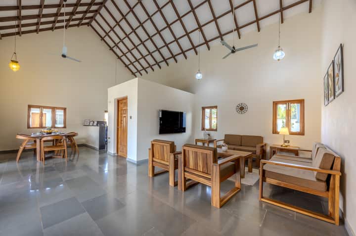 Stayvista At Family Room With Bathtub @ Impiana - Karjat