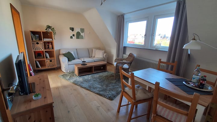 Gemütliche Nichtraucher-wohnung Mit Balkon - Frechen