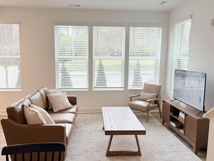 The Chic Boutique @ Magnolia Trace - Wake Forest, NC