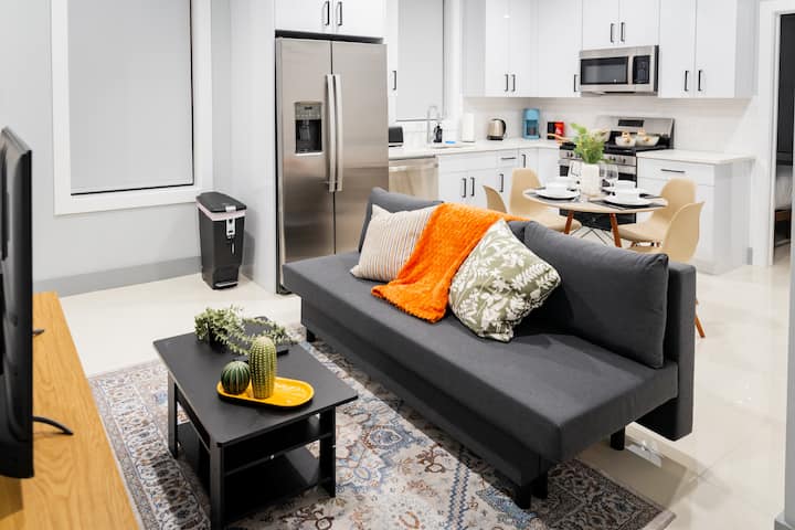 City Adventure-quick Nyc Access-2br-free Parking - West New York, NJ