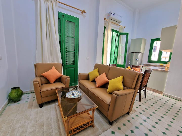 Amy Brothers1 · 1br Flat In Old Tangier - Tanger