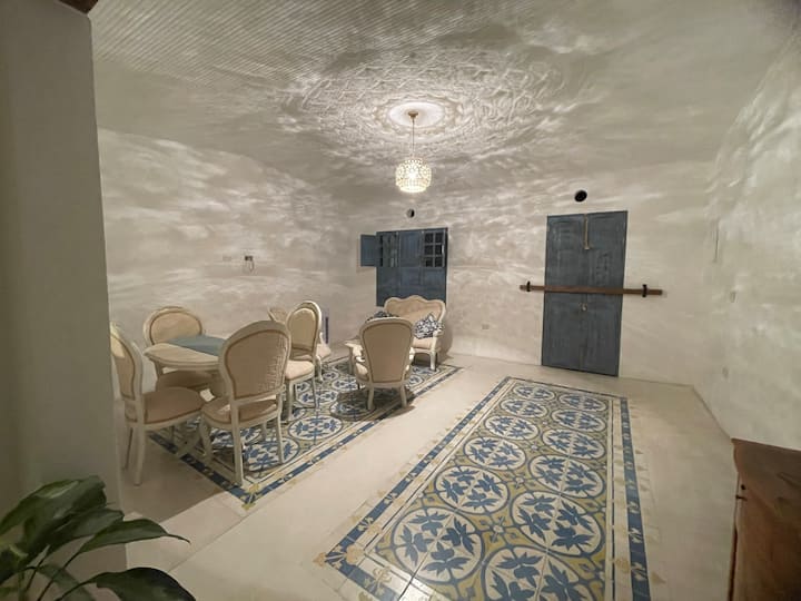 Refugio Colonial Con Piscina Privada En Honda - Honda