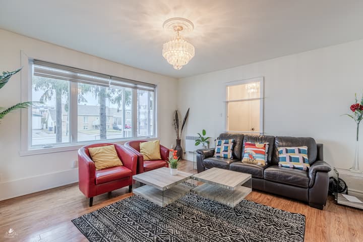 Great Apartment With 2 Bedrooms And Free Parking - Levis