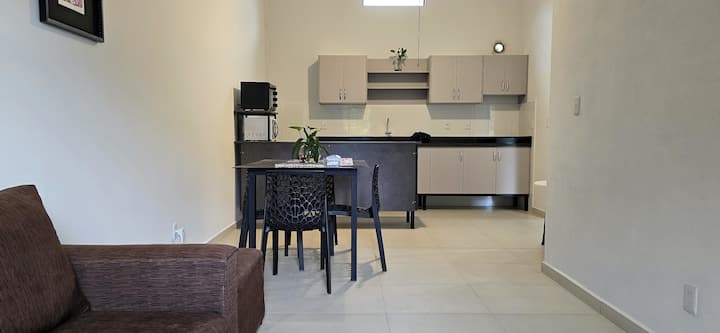 Moderno Refugio En Lambaré Ubicación Perfecta - Asunción