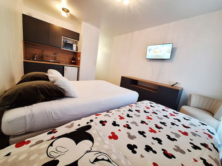 Studio Alpha 5mn Walk To The Station 3mn To Disney - Montévrain