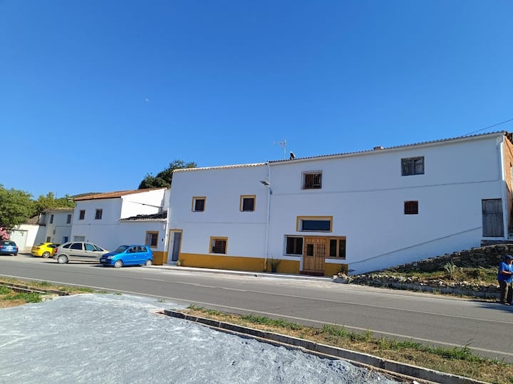 Alojamiento Rural En Alquiler En Serón  Almería - El Valle