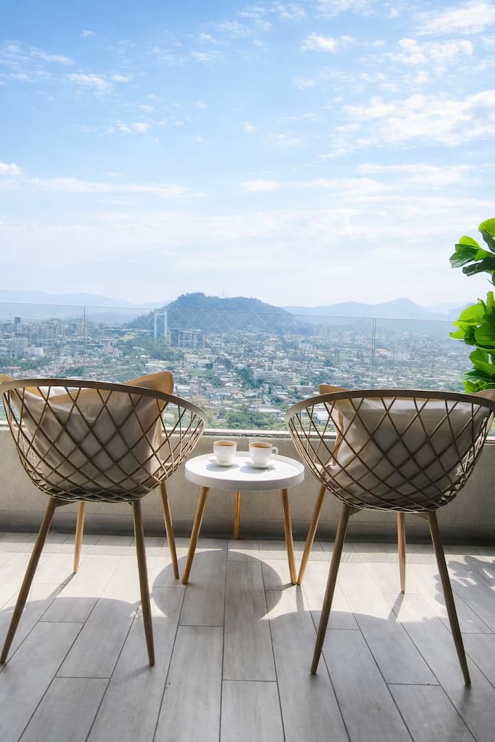 31st Floor | Costanera View | Metro Steps - Santiago